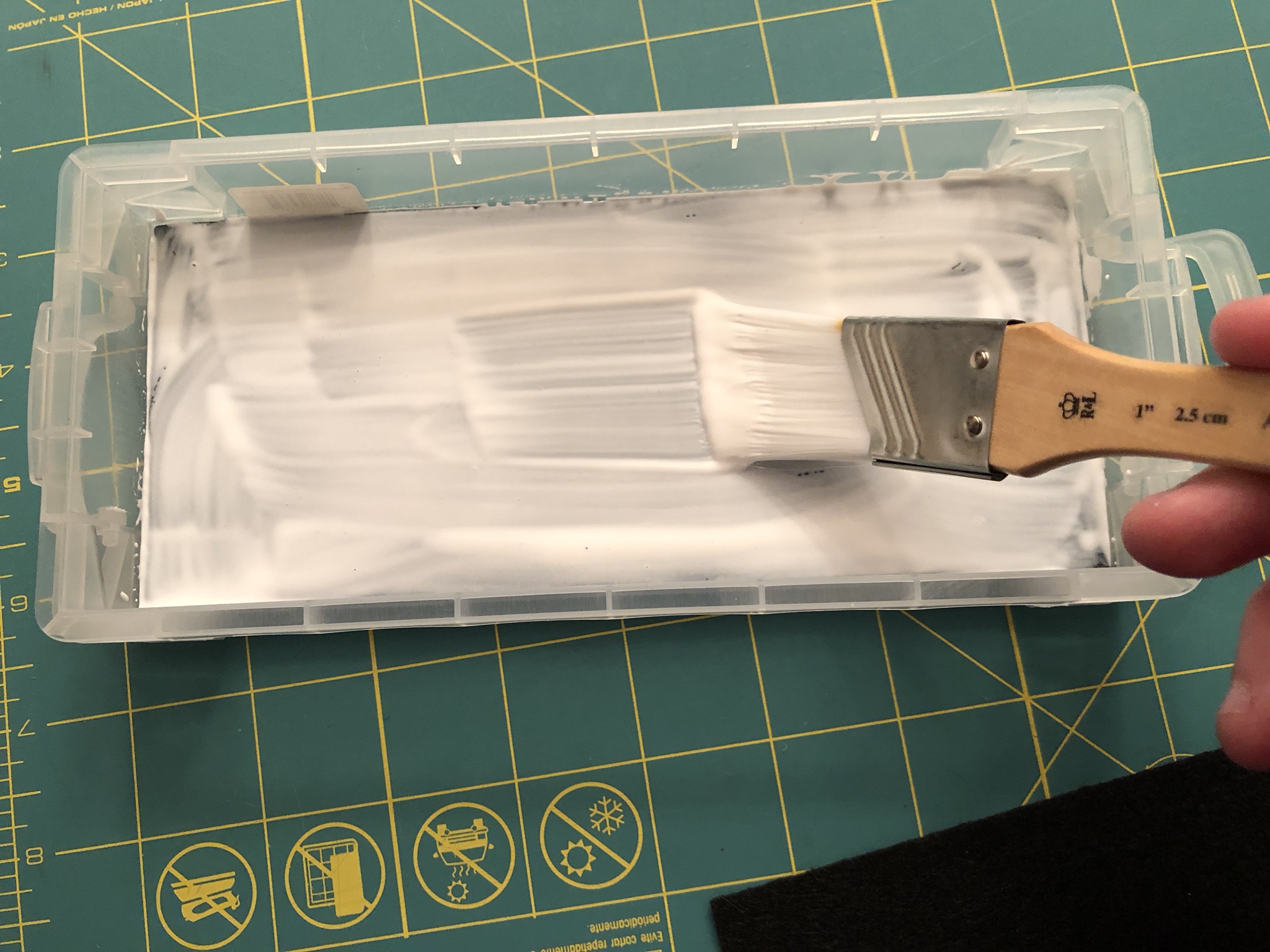 How to Make a Portable Dice Box and Rolling Tray – Alex Lynn Crafts