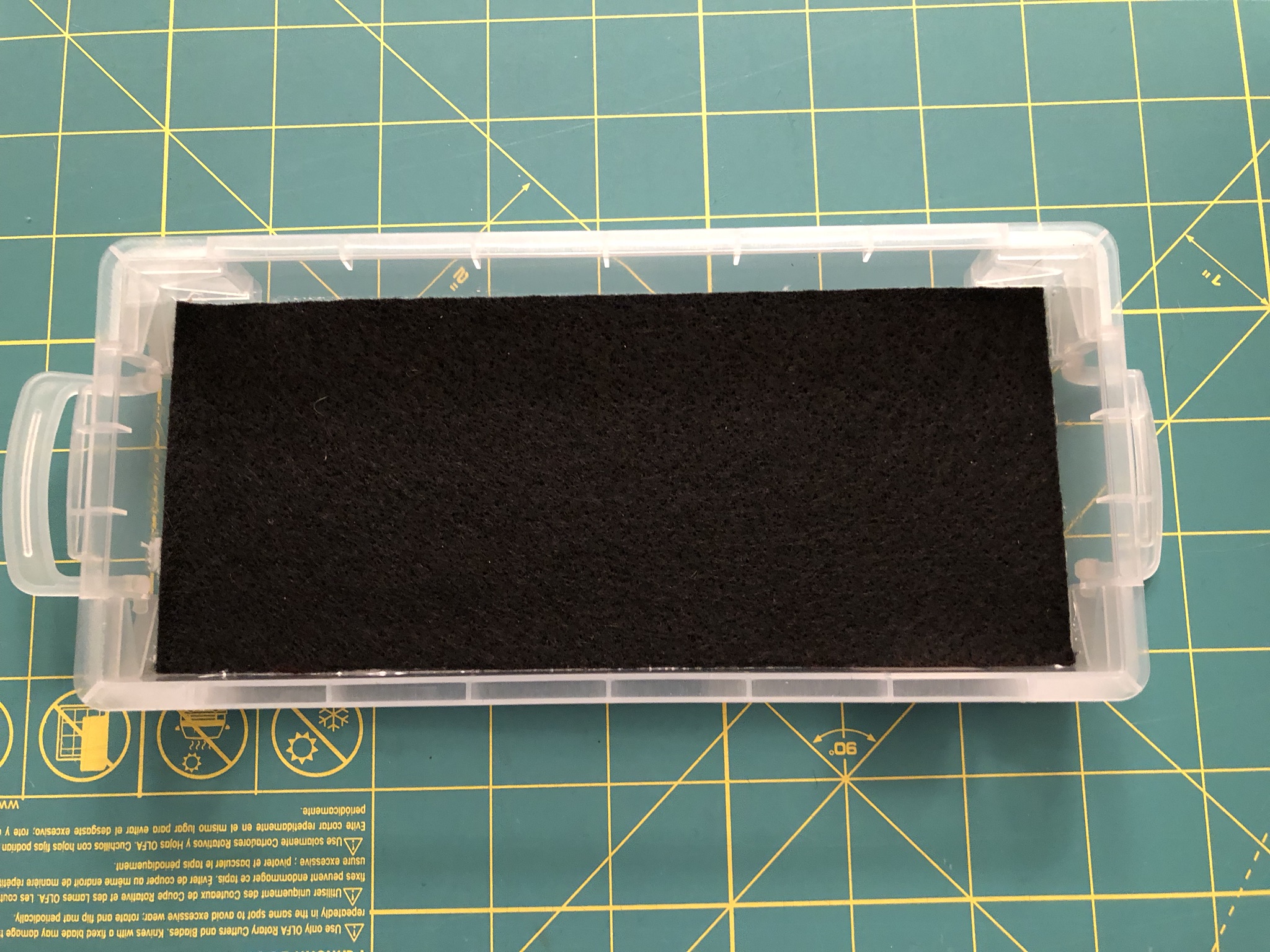 How to Make a Portable Dice Box and Rolling Tray – Alex Lynn Crafts