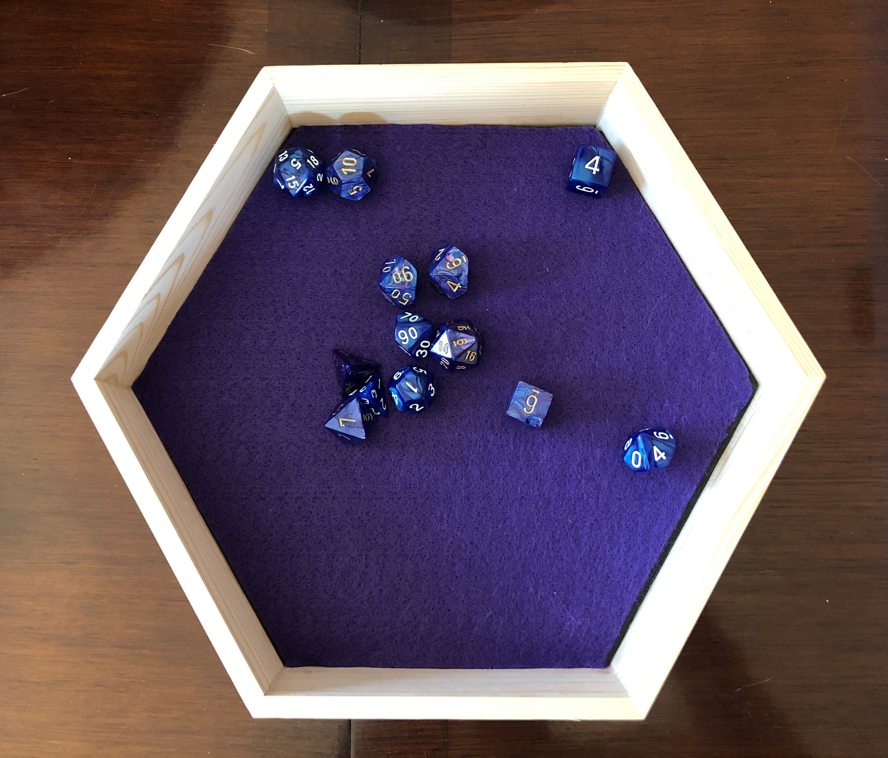 How to Make a Portable Dice Box and Rolling Tray – Alex Lynn Crafts